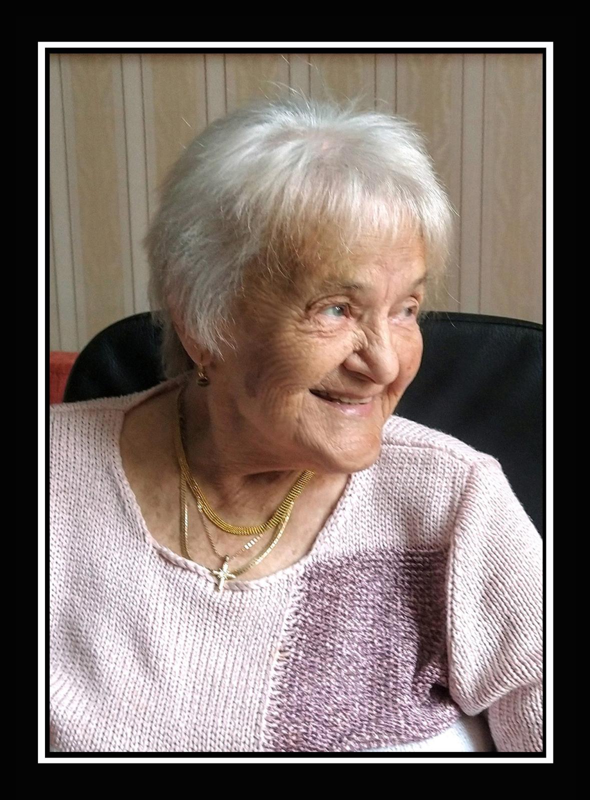 Életének 101. évében elhunyt Paor Zoltánné Géczy-Kozák Éva | Fejlődő ...